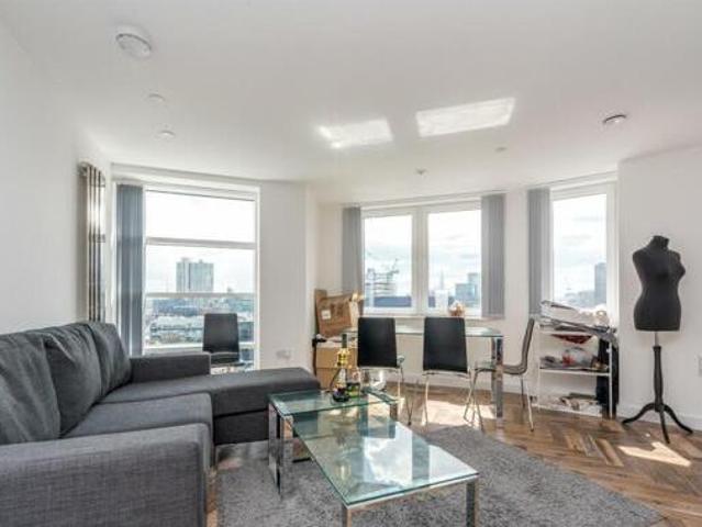 2 Bedroom Apartment For Rent In City Road, Old Street