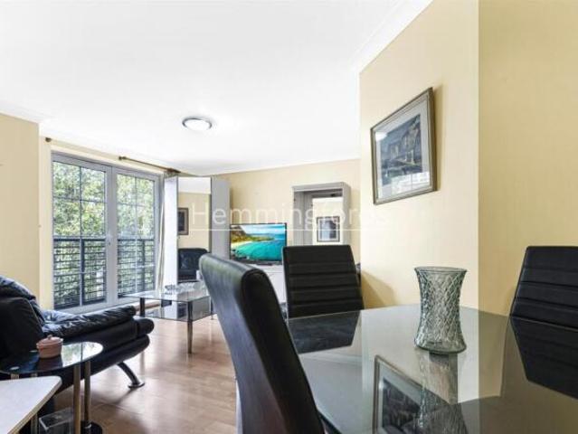 2 bedroom apartment for rent in City Rise, Old Street, EC1V