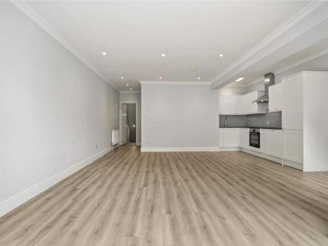 2 bedroom apartment for rent in Clapham Common West Side, SW4
