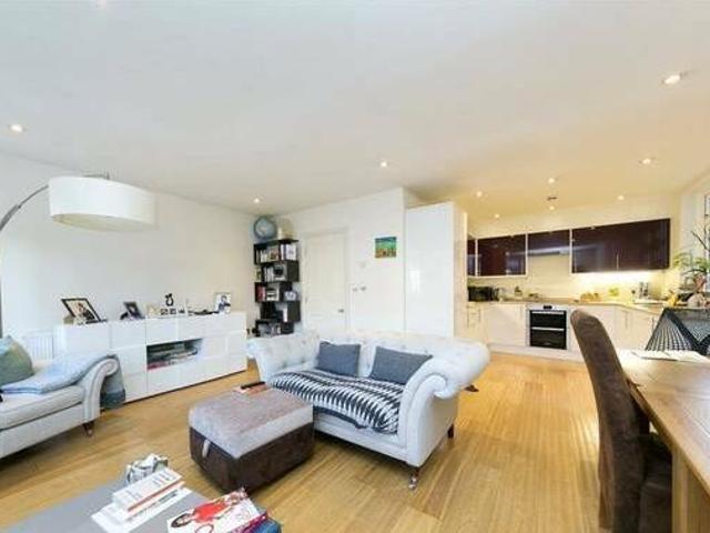 2 bedroom apartment for rent in Claremont Road St Margarets Middlesex TW1