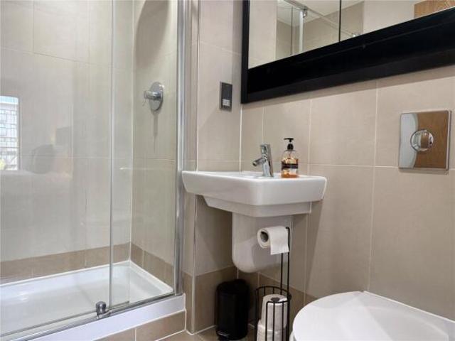 2 bedroom apartment for rent in Clarence House, The Boulevard, Leeds, LS10