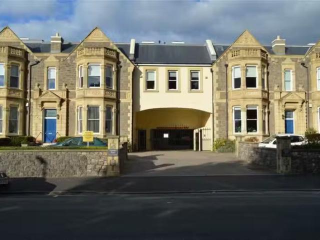 2 bedroom apartment for rent in Clarence Road North, Weston su.