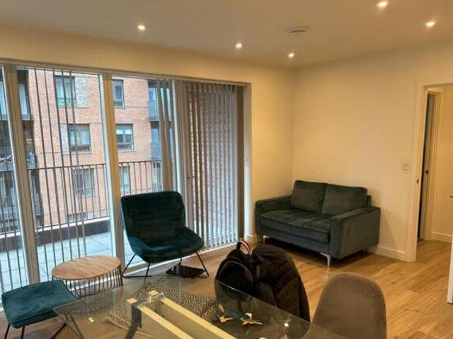 2 Bedroom Apartment For Rent In Clarendon