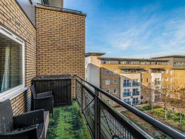2 bedroom apartment for rent in Cline Road, Bounds Green, N11