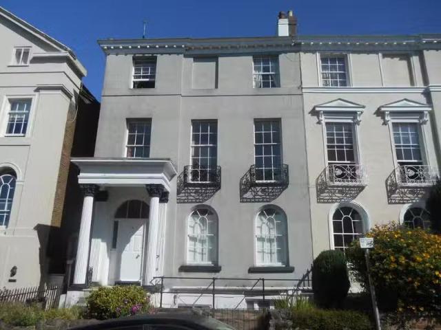2 bedroom apartment for rent in Clifton Hill, Newtown, EX1