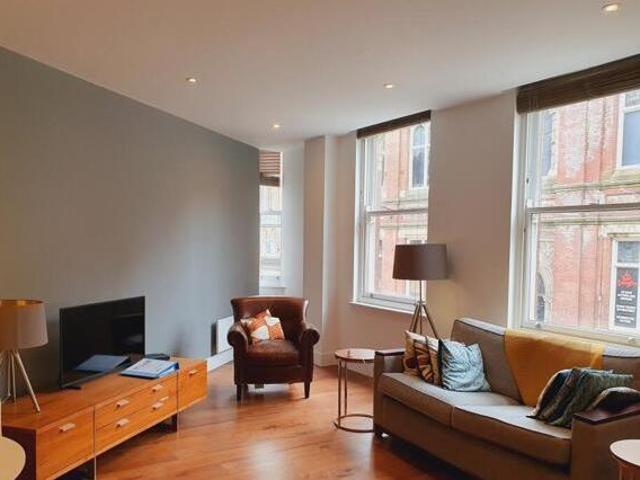 2 Bedroom Apartment For Rent In Clifford Street