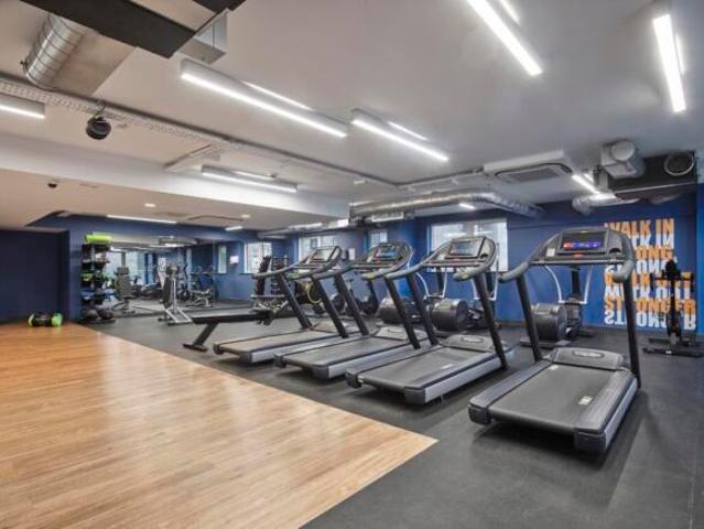 2 bedroom apartment for rent in Clippers Quay Salford M50