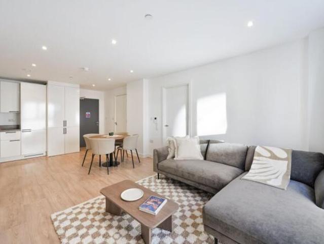 2 bedroom apartment for rent in Clippers Quay Salford M50