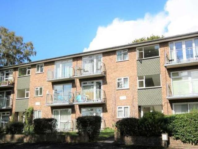 2 Bedroom Apartment For Rent In Clockhouse Road