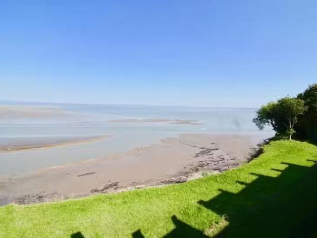 2 bedroom apartment for rent in Clwyd, Northcliffe, Penarth, C.