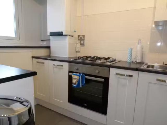 2 bedroom apartment for rent in Clydesdale Tower, B1