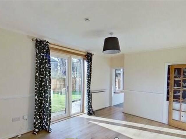 2 bedroom apartment for rent in Colinton Mains Green Edinburgh Midlothian EH13