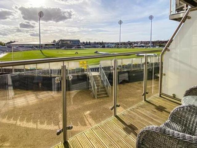 2 Bedroom Apartment For Rent In College Road
