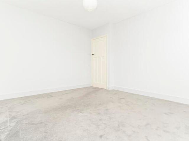 2 bedroom apartment for rent in Collingwood Court, Collingwood Road, Sutton, SM1