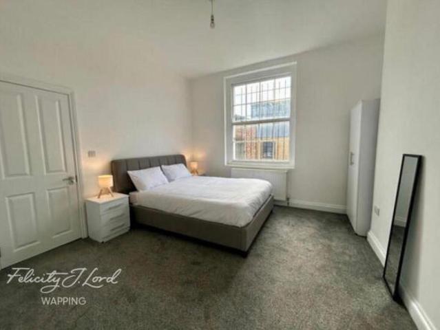2 bedroom apartment for rent in Commercial Road, London, E1