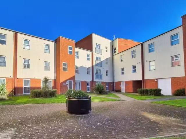 2 bedroom apartment for rent in Compair Crescent, Ipswich, IP2