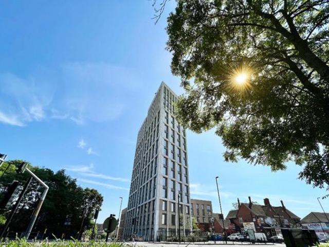 2 Bedroom Apartment For Rent In Coventry, West Midlands