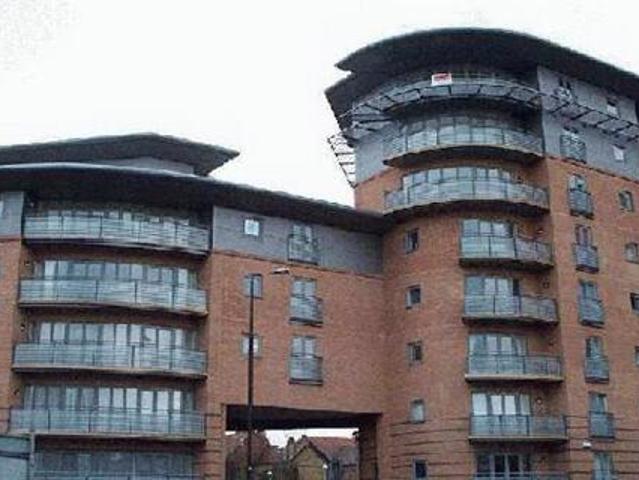2 Bedroom Apartment For Rent In Coventry, West Midlands