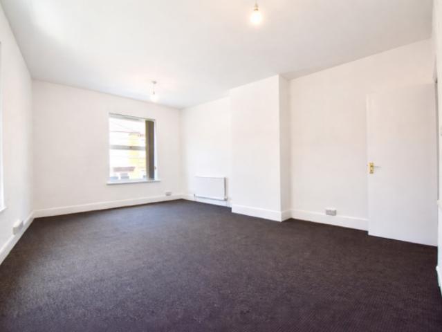 2 bedroom apartment for rent in Cranbrook Road, Northampton NN2 6JT, NN2