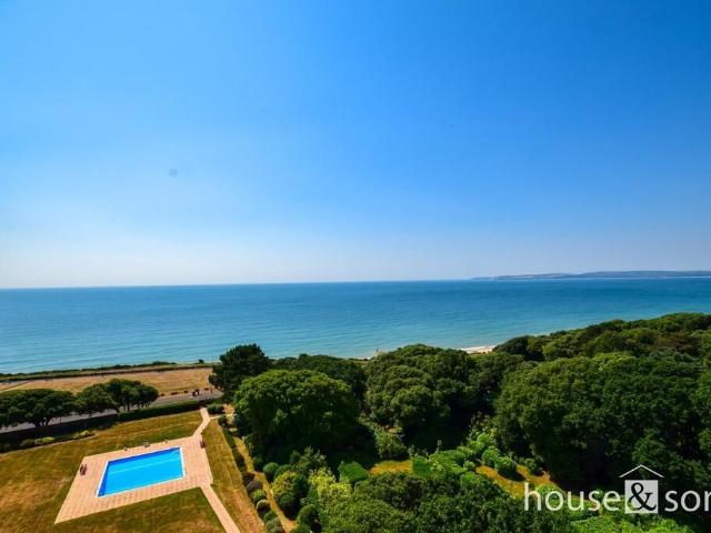 2 bedroom apartment for rent in Crag Head, Manor Road, Bournemouth, BH1