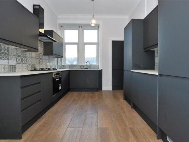 2 bedroom apartment for rent in Craigmillar Road, Glasgow, G42
