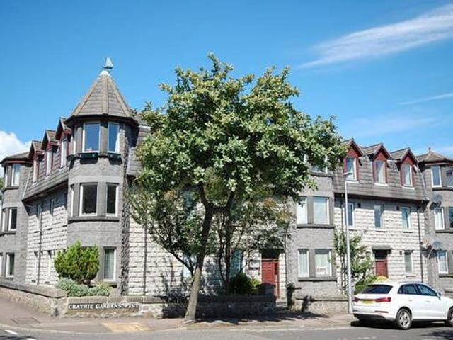 2 bedroom apartment for rent in Crathie Gardens West Aberdeen AB10