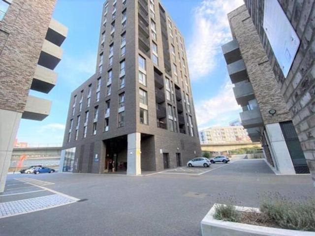 2 bedroom apartment for rent in Creative Road Deptford SE8
