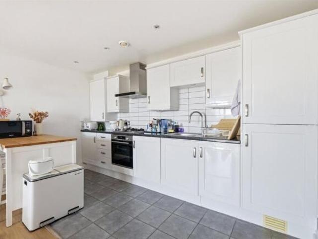 2 bedroom apartment for rent in Crediton Road, London, E16