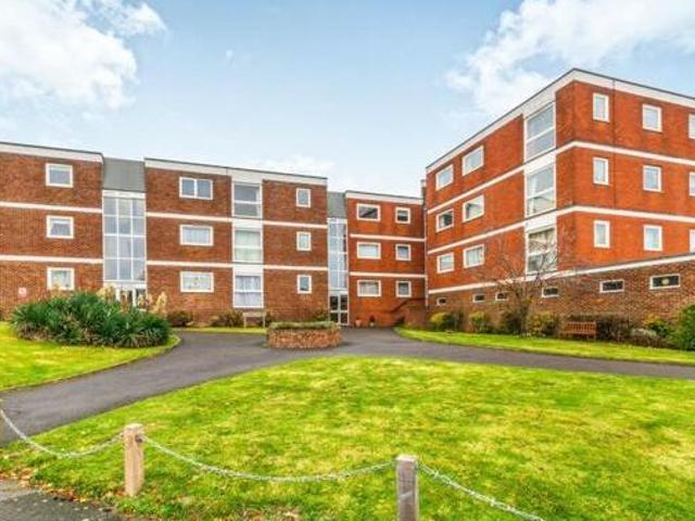 2 Bedroom Apartment For Rent In Crescent Way