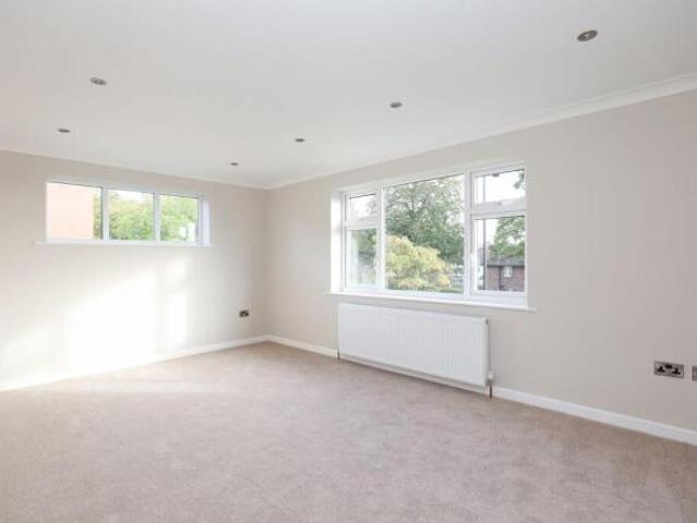 2 bedroom apartment for rent in Crimicar Lane, Sheffield, S10