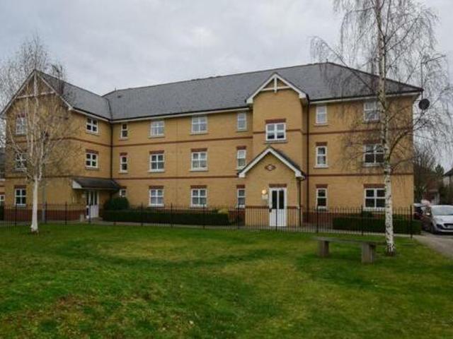 2 Bedroom Apartment For Rent In Cromwell Road