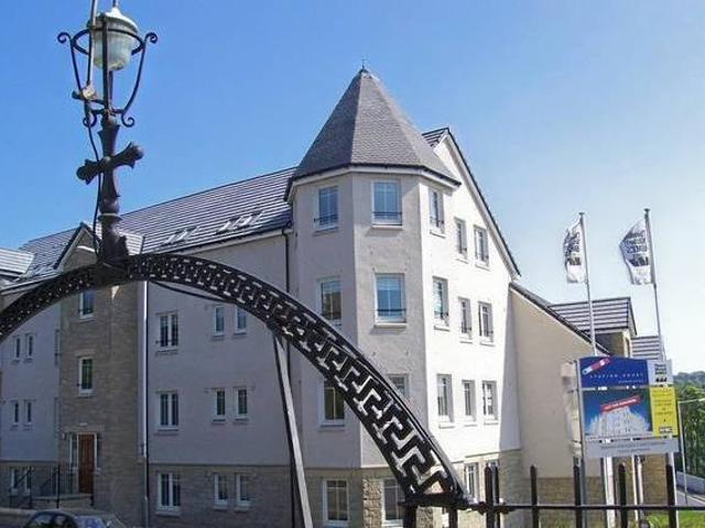 2 bedroom apartment for rent in Croft An Righ Inverkeithing KY11
