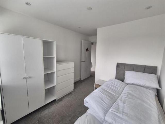 2 bedroom apartment for rent in Crosby Road North, Crosby, Liverpool, L22
