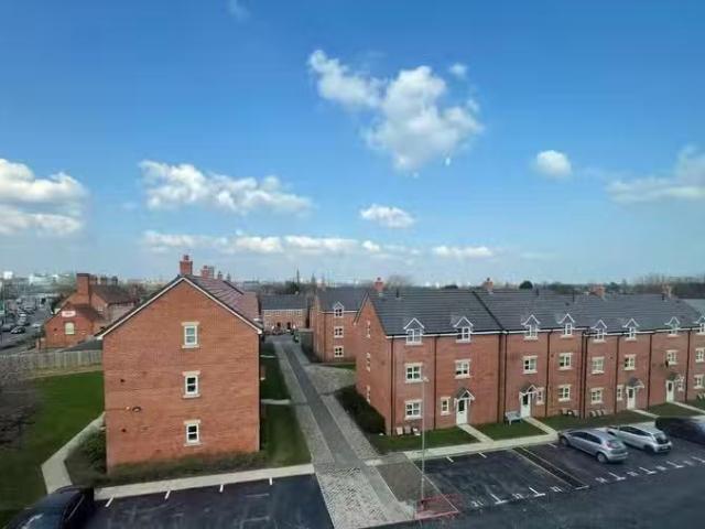 2 bedroom apartment for rent in Crouch Court, Tanners Way, Bir.