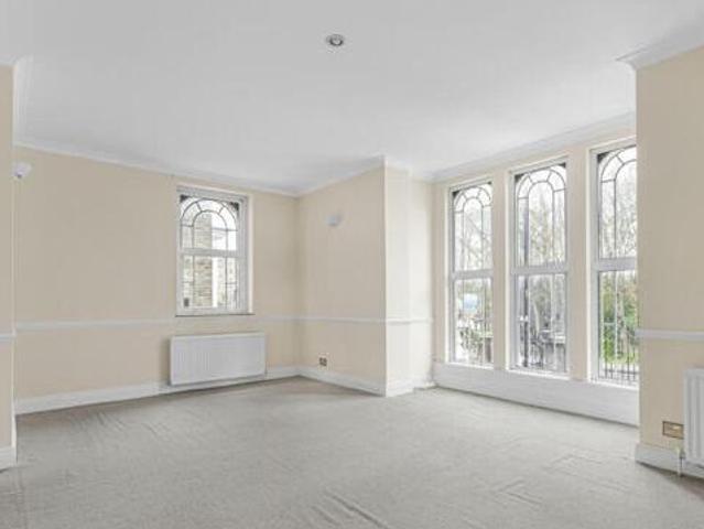 2 Bedroom Apartment For Rent In Crouch Hill, London