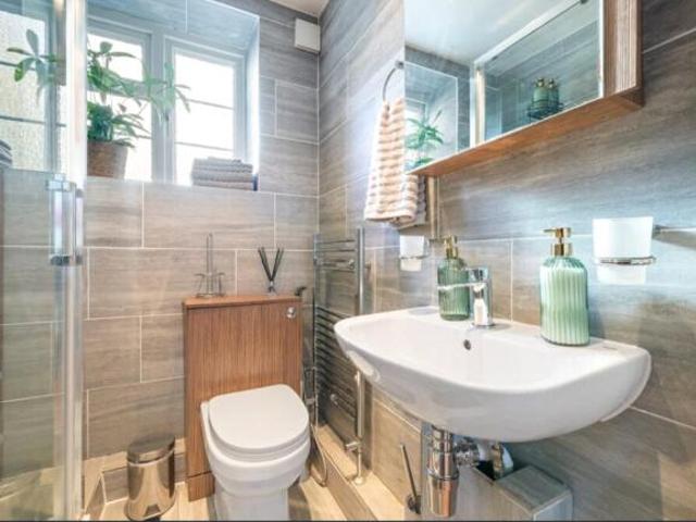 2 bedroom apartment for rent in Crownstone Road, London, SW2