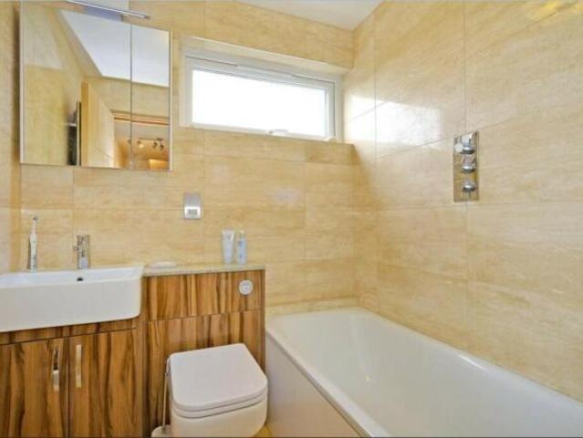 2 bedroom apartment for rent in Crystal Palace Road, London, SE22