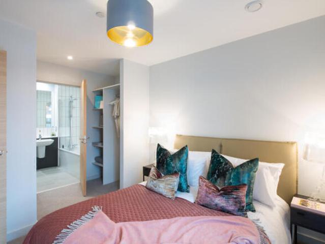 2 bedroom apartment for rent in Duet, Salford Quays, Greater Manchester, M50