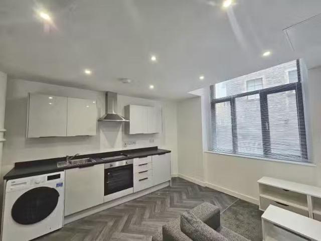 2 bedroom apartment for rent in Duke Street, Bradford, BD1