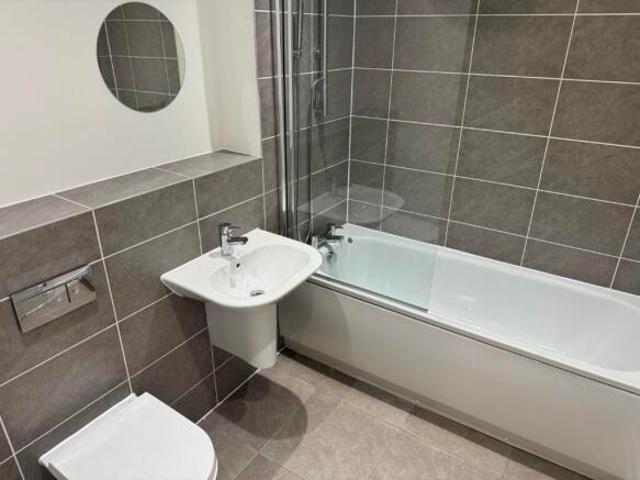 2 bedroom apartment for rent in Dunn Side, Chelmsford, Essex, CM1