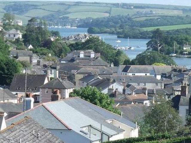 2 bedroom apartment for rent in Duncombe Street Kingsbridge TQ7