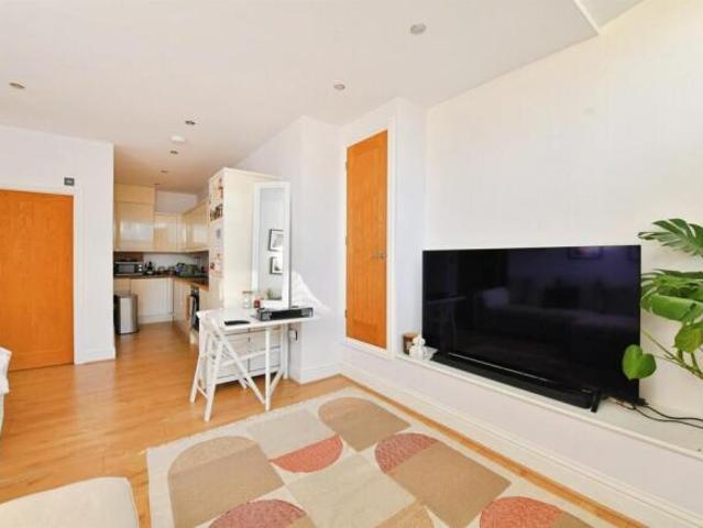 2 bedroom apartment for rent in Durnford Street, PLYMOUTH, PL1