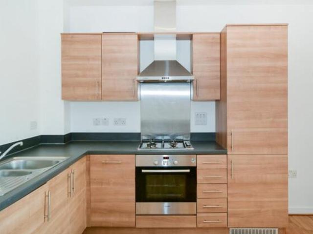 2 bedroom apartment for rent in Dalston Lane, London, E8