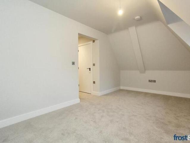 2 bedroom apartment for rent in Danecourt Road, Lower Parkstone, BH14