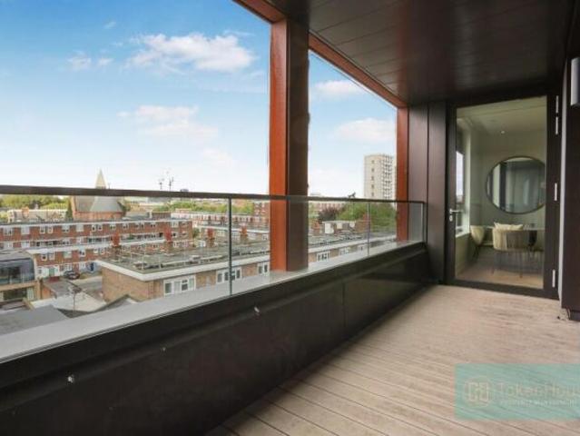 2 bedroom apartment for rent in Dawson Street, Hackney, London, E2