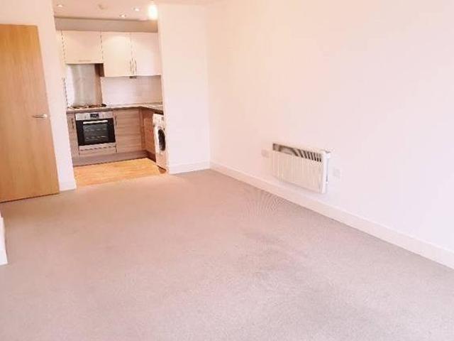 2 bedroom apartment for rent in DE GREY ROAD Colchester CO4
