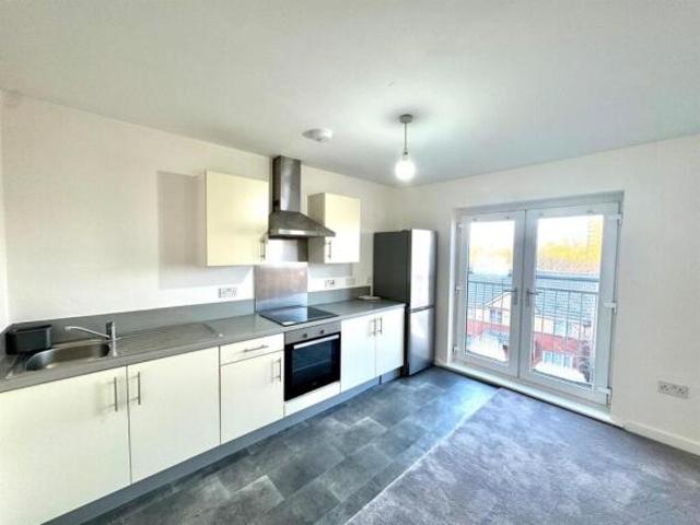 2 bedroom apartment for rent in Delta Point, Greengate West, Salford, Manchester, M3 7EJ, M3