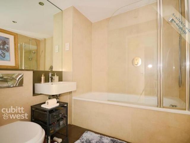 2 bedroom apartment for rent in deposit alternative available, suez way, bn2