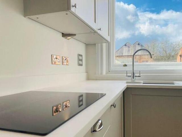 2 Bedroom Apartment For Rent In Derby, Derbyshire