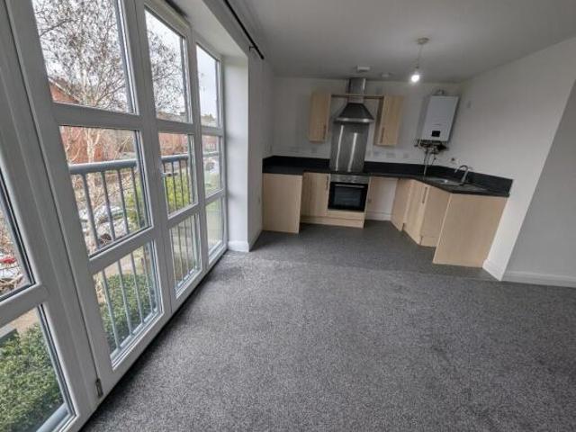 2 bedroom apartment for rent in Devonshire Road, Manchester, Greater Manchester, M30